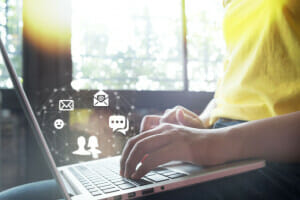 The Top 6 Best Live Streaming Chat Tools for Broadcasting | Dacast