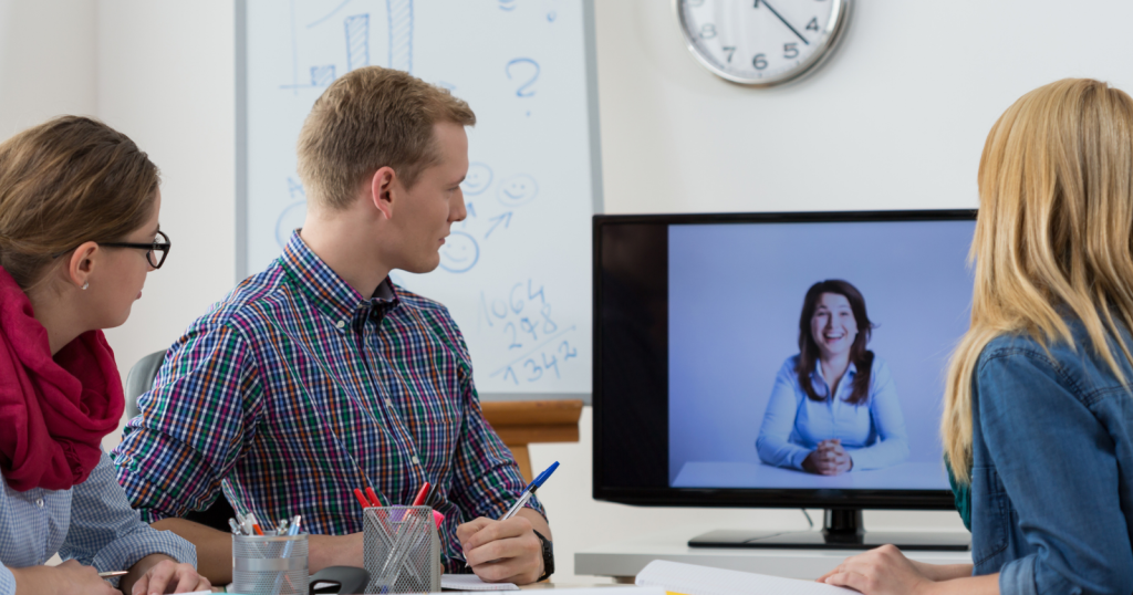 How to Select a Webcasting Solution for Your Business